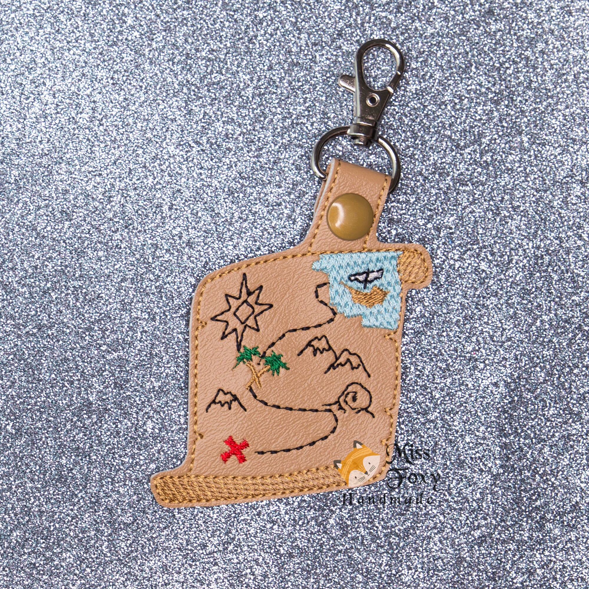 Pirate Theme Treasure Chest, Map, Cutlass & Parrot Vinyl Keychain | Key ...