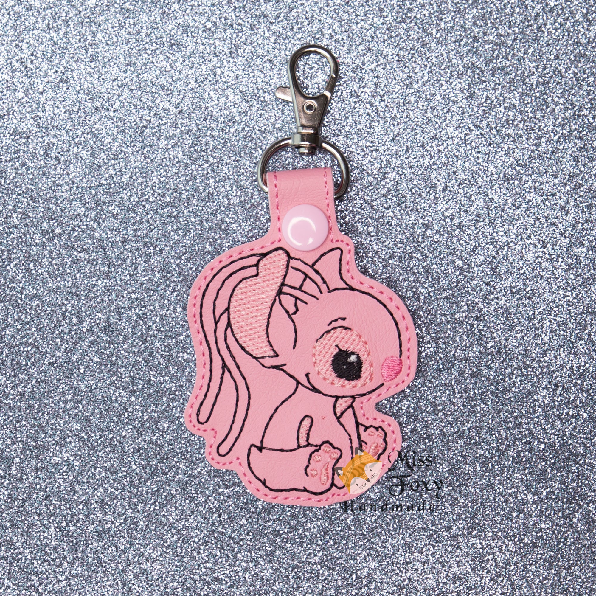 Cute Alien Dog Sweetheart Little Green Monster Vinyl Keychain | Etsy