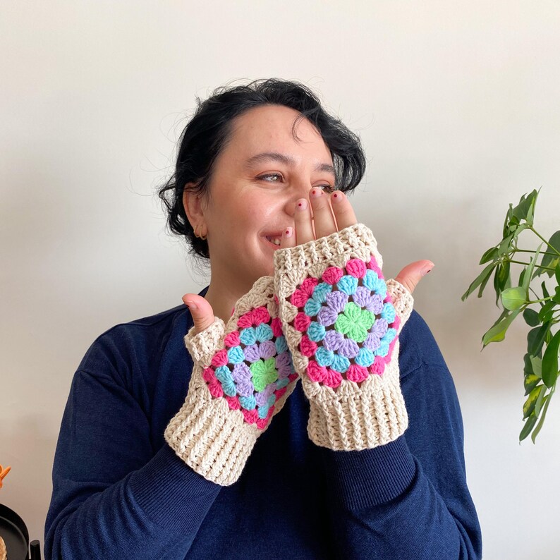 Pink Crochet Fingerless Gloves, Granny Square Mitten, Patchwork ...