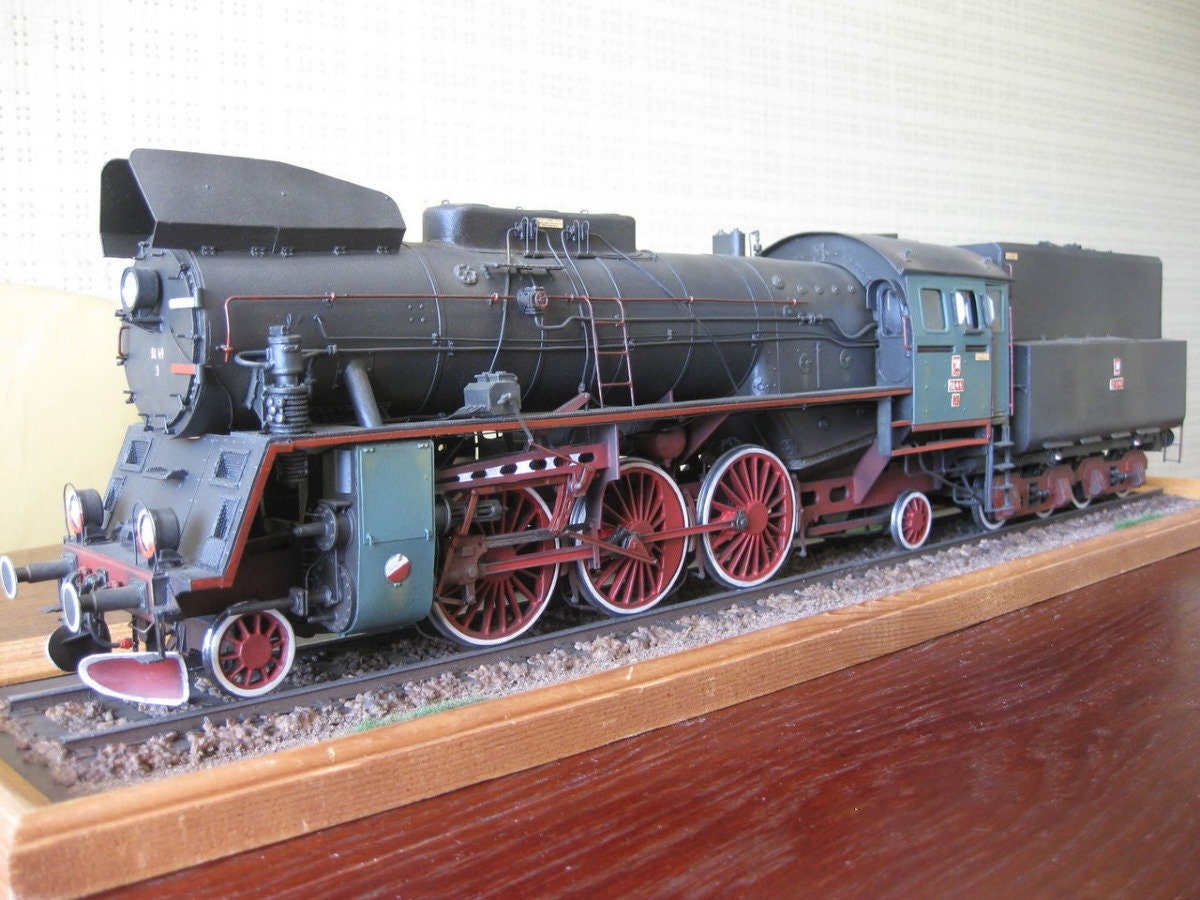 Papercraft Steam Train