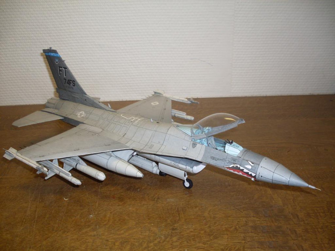 F-16 Falcon Aircraft PaperCraft Paper Color Model Plannen & - Etsy ...