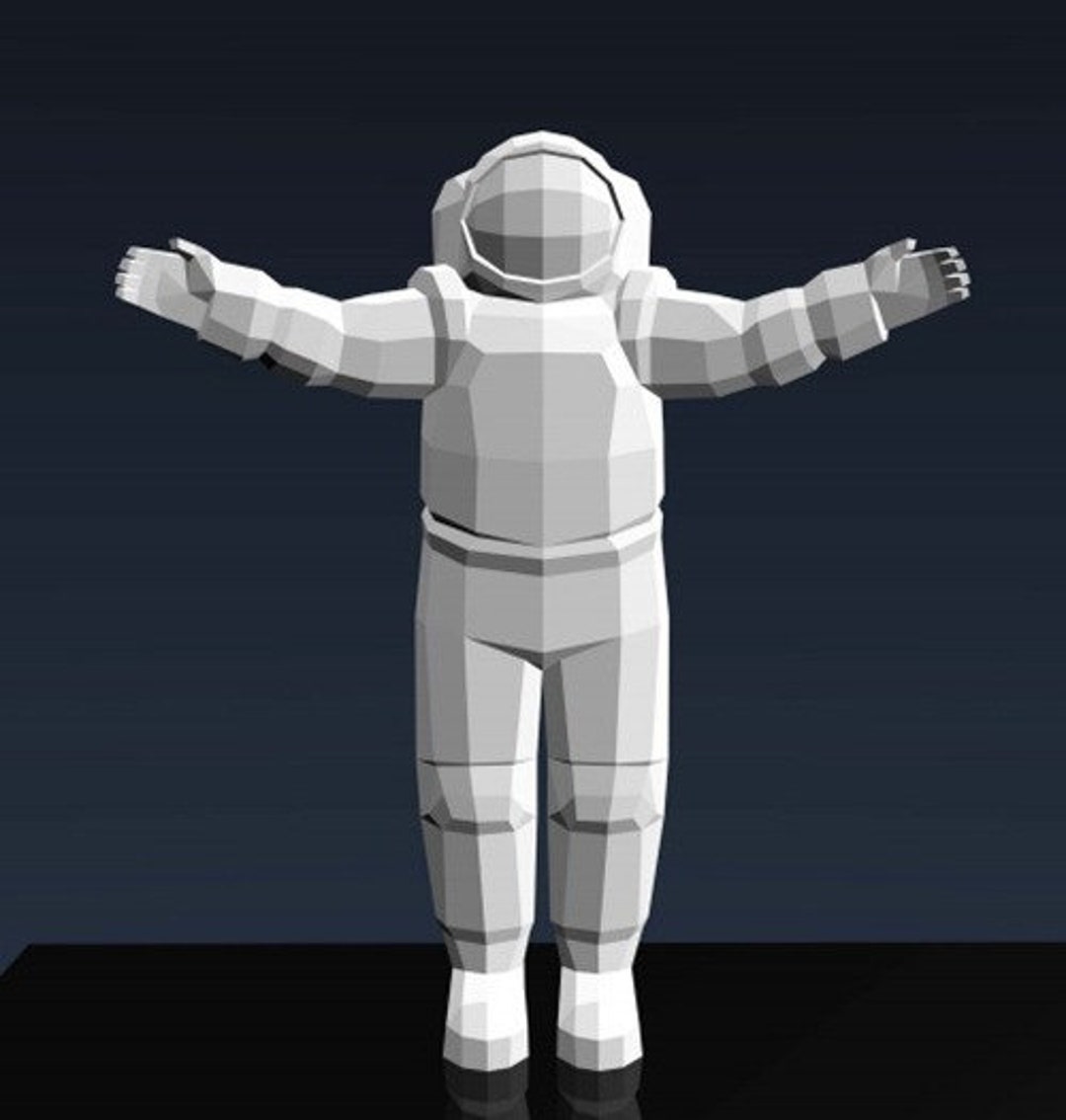 Paper Model Of An Astronaut