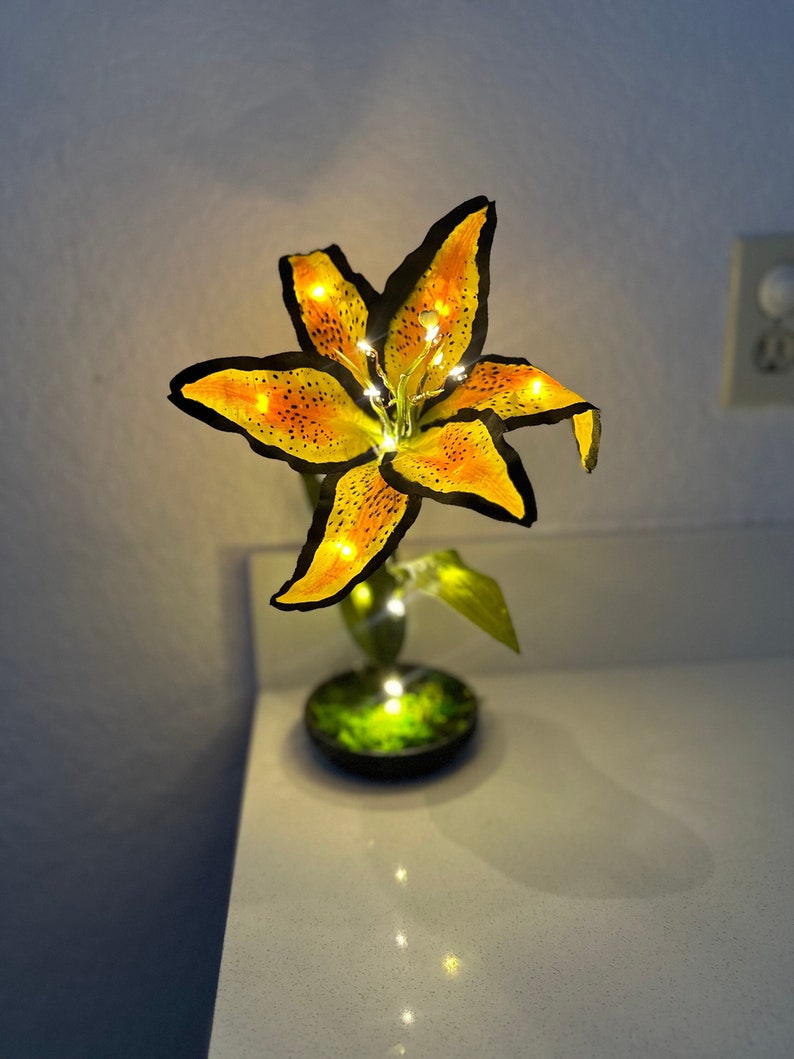 Glowing Sunnydelion Flower, Enchanted Flower Lamp, Home Decor, Flower ...