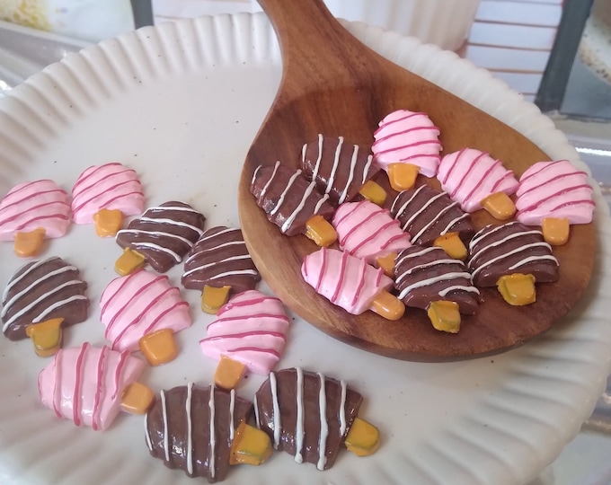 4oz Fake Nuts | Faux Peanuts | Fake Food Bake Supplies - Etsy