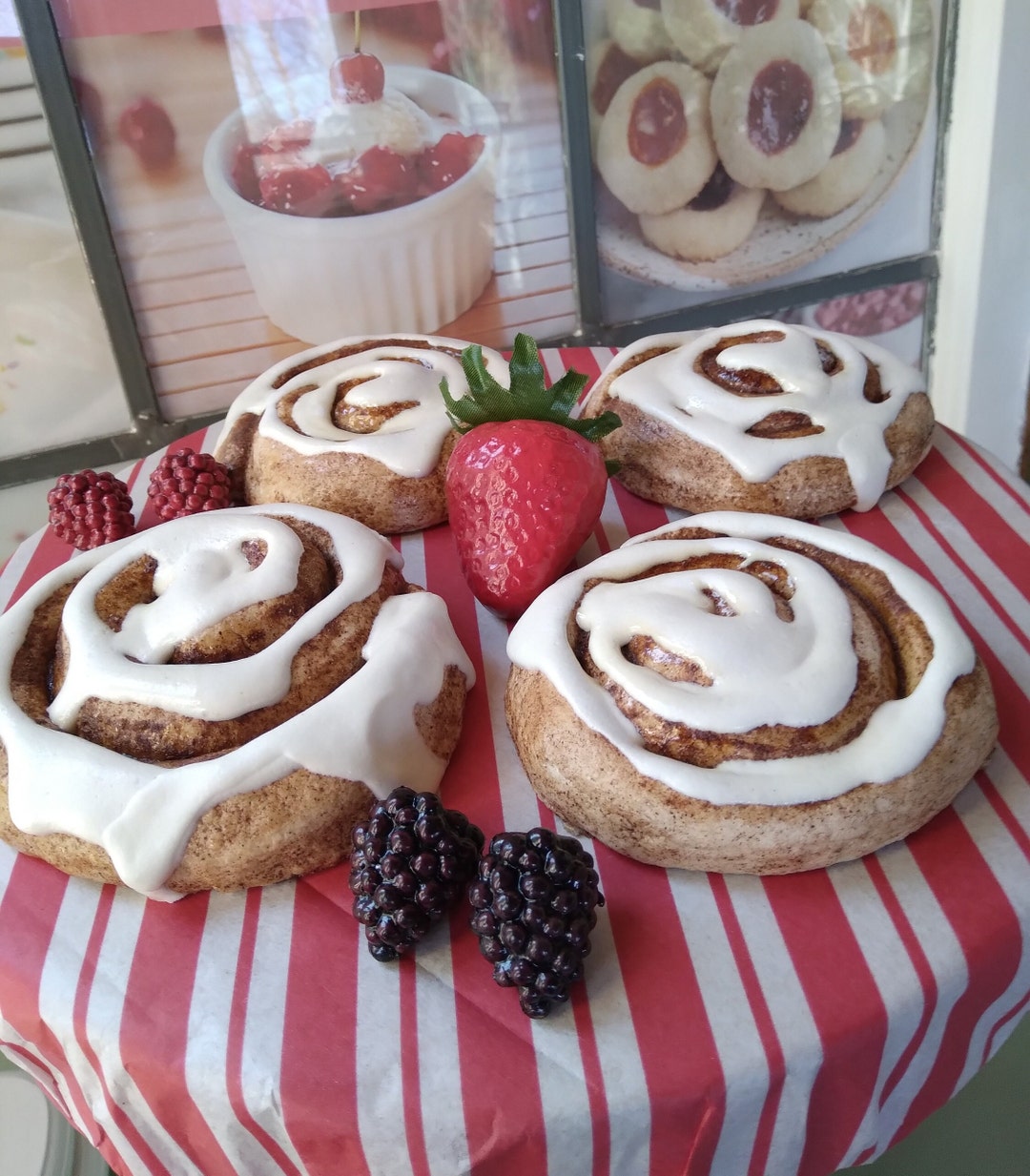 Fake Cinnamon Rolls Faux Breakfast Food Cinnamon Bun Display - Etsy