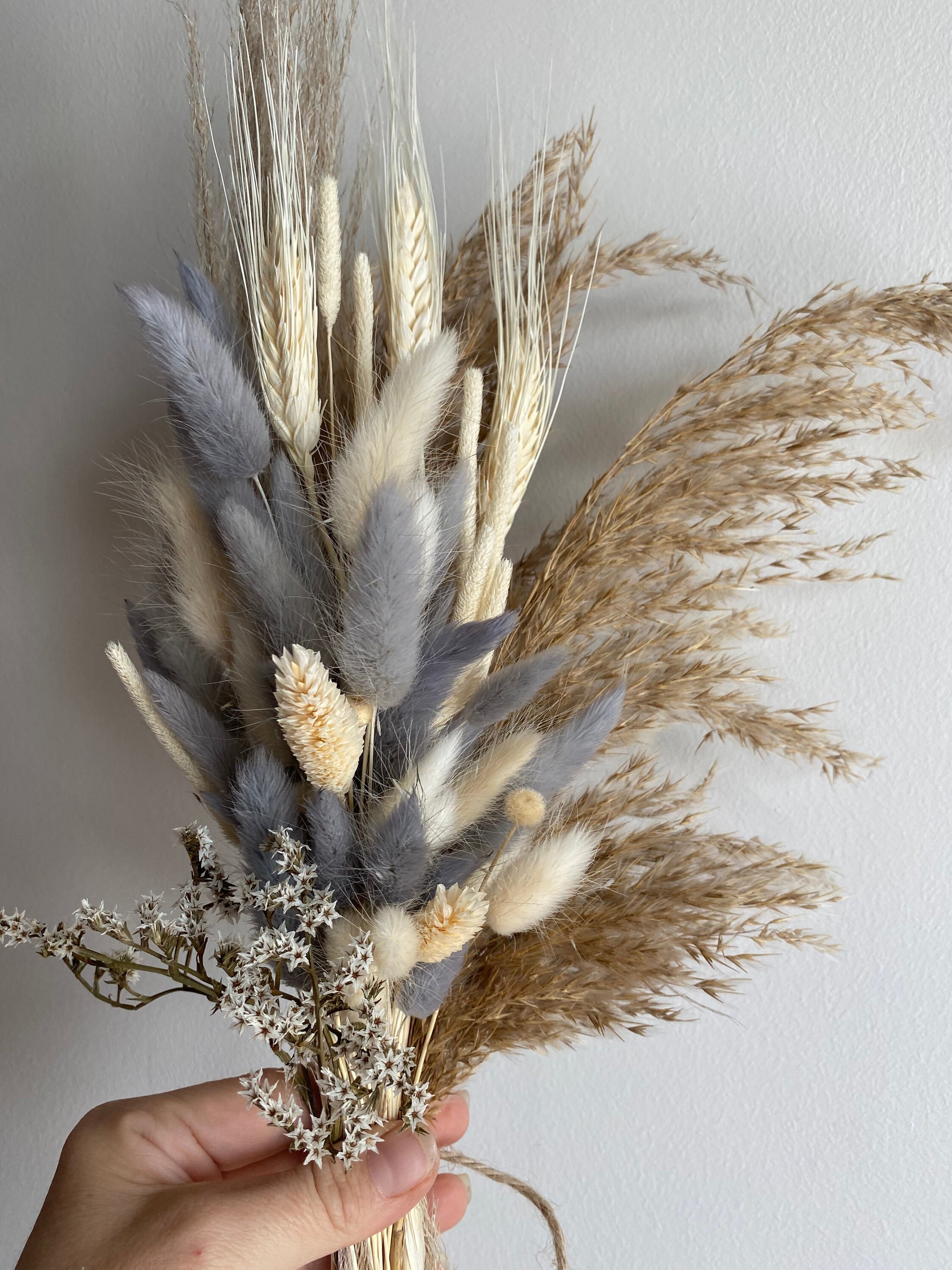 Dried Flower Grey and Bleached White Bouquet/arrangement - Etsy