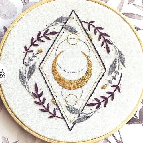 Pagan Art Hand Embroidery Pattern PDF With Laurels and Moon | Etsy