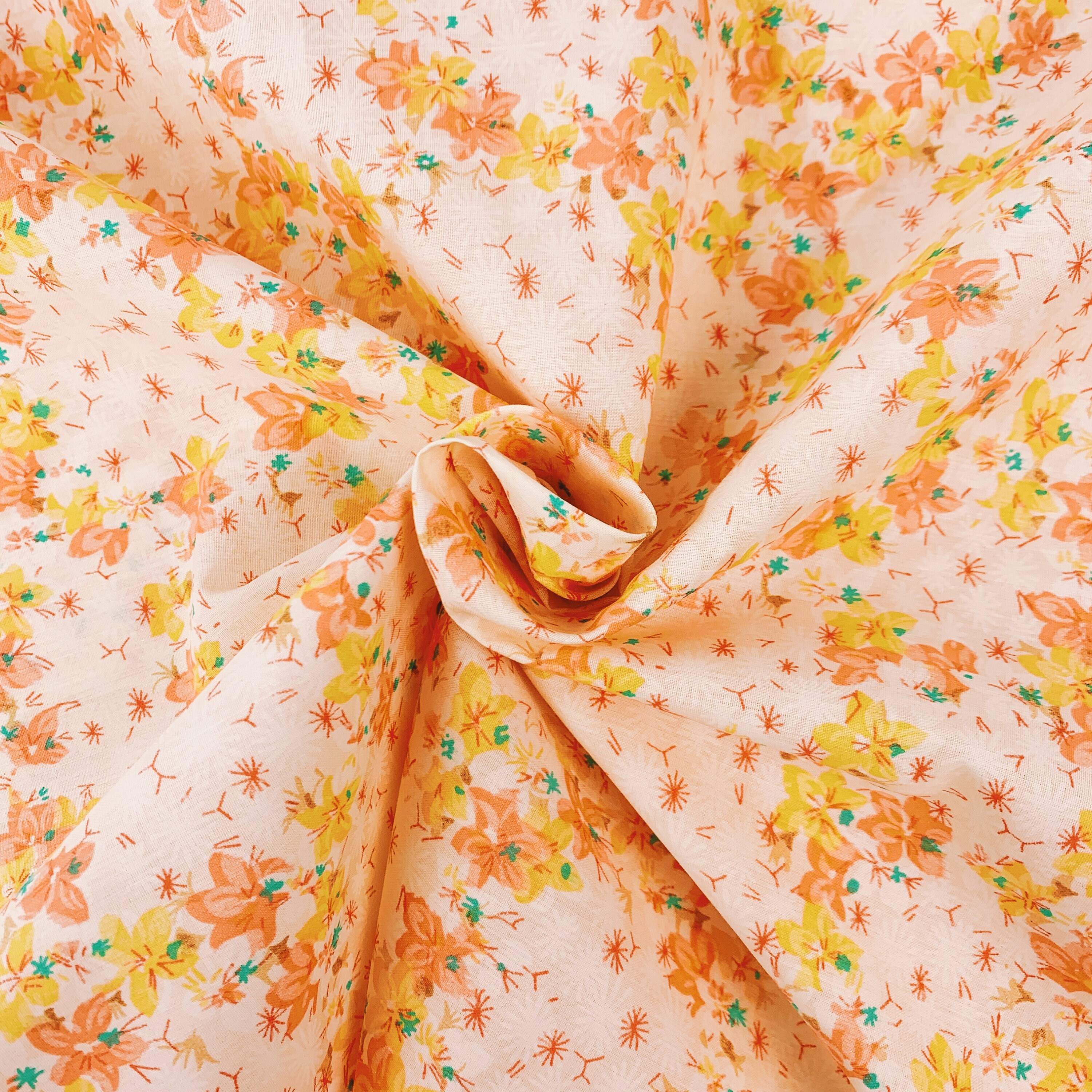 Vintage Fabric Peach Floral Flowers Print 1 Yd 5 X - Etsy UK