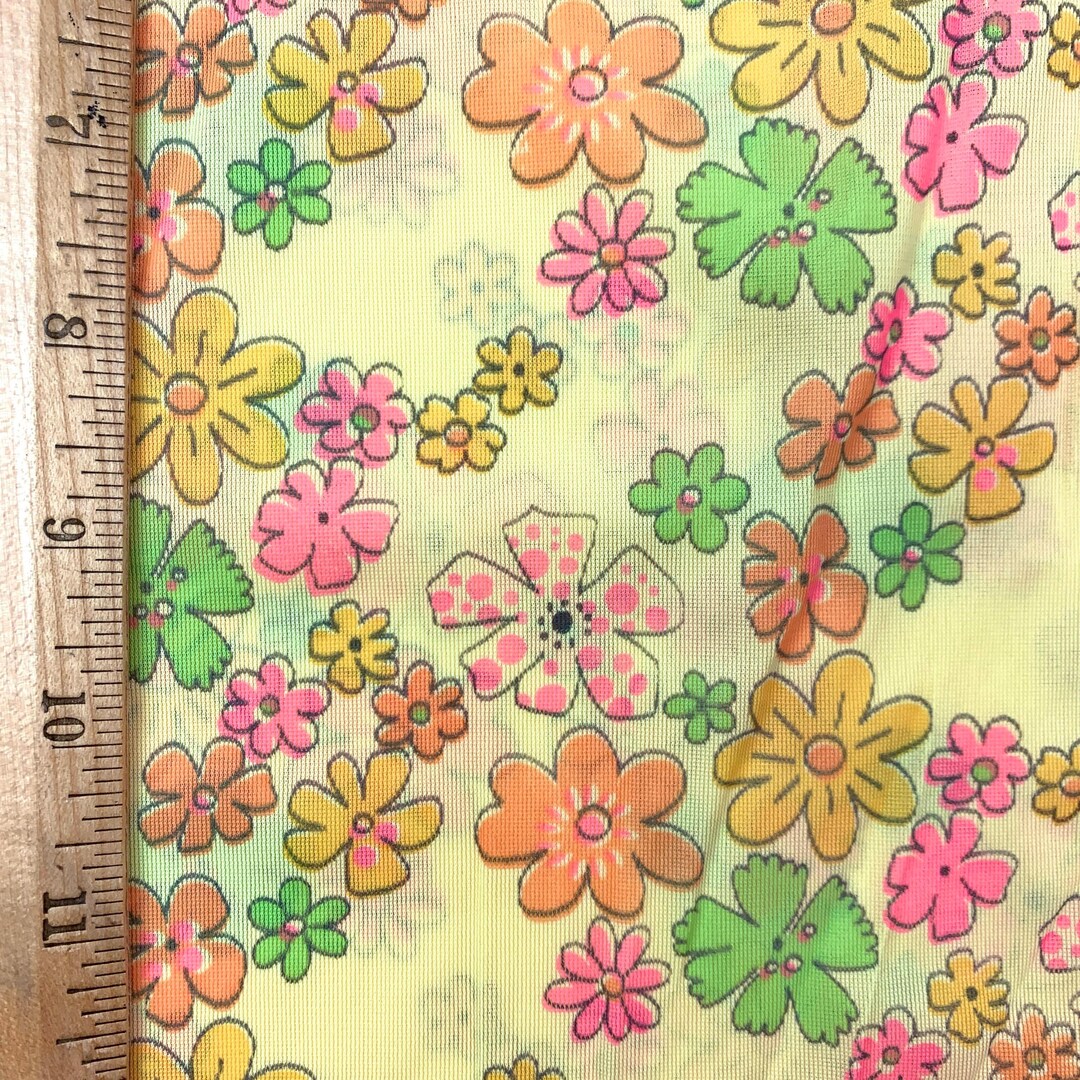 Vintage Fabric Retro Mod Floral Slick Stretchy Drapey Semi Sheer 1.5 ...