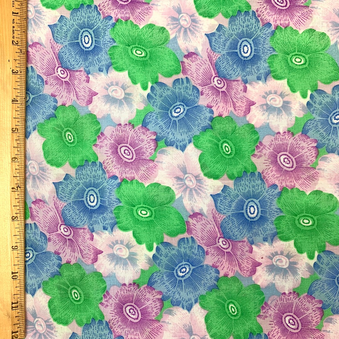 Fabric Closely Packed Colorful Flower Floral 2 Yds + 21" X 44" Green ...
