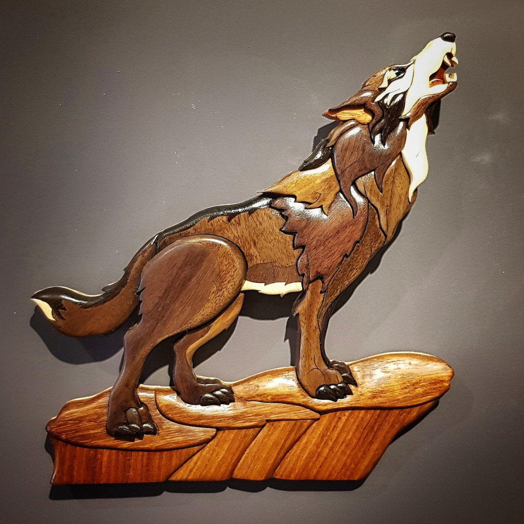 Striking Howling Wolf Wood Intarsia Pattern for Unique and Captivating Creations, Scroll Saw ...