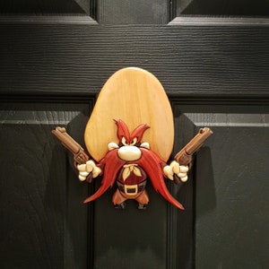 Striking Yosemite Sam Wood Intarsia Pattern for Unique and Captivating ...