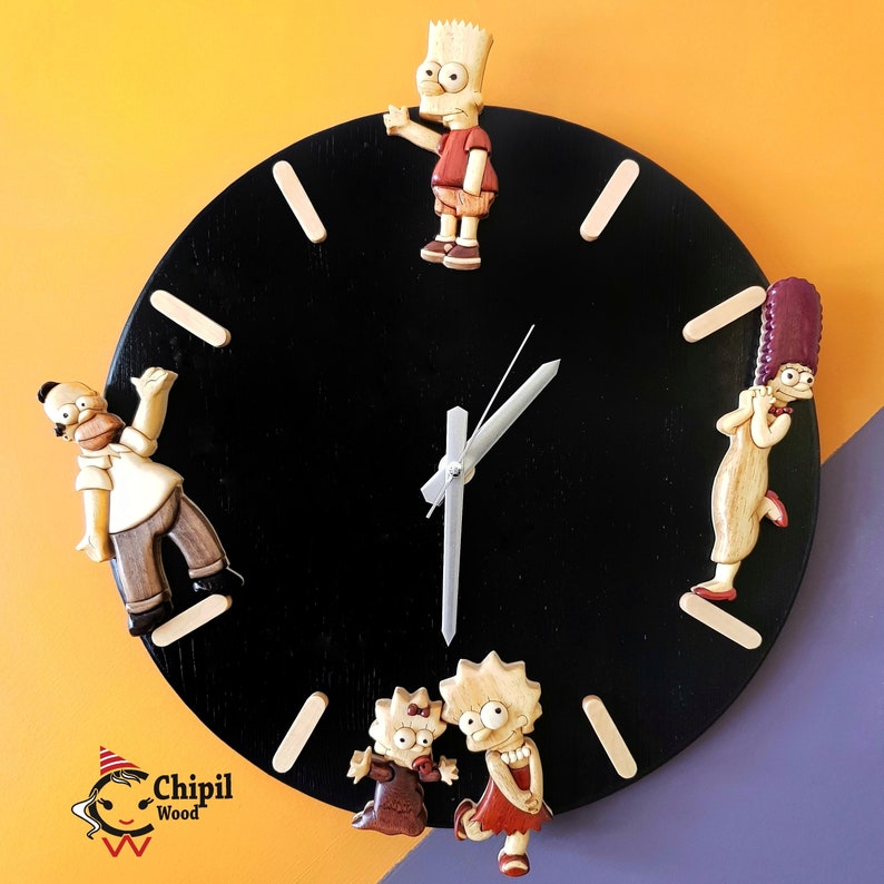 Personalized Wooden Intarsia Family Portrait Clock - Handcrafted ...