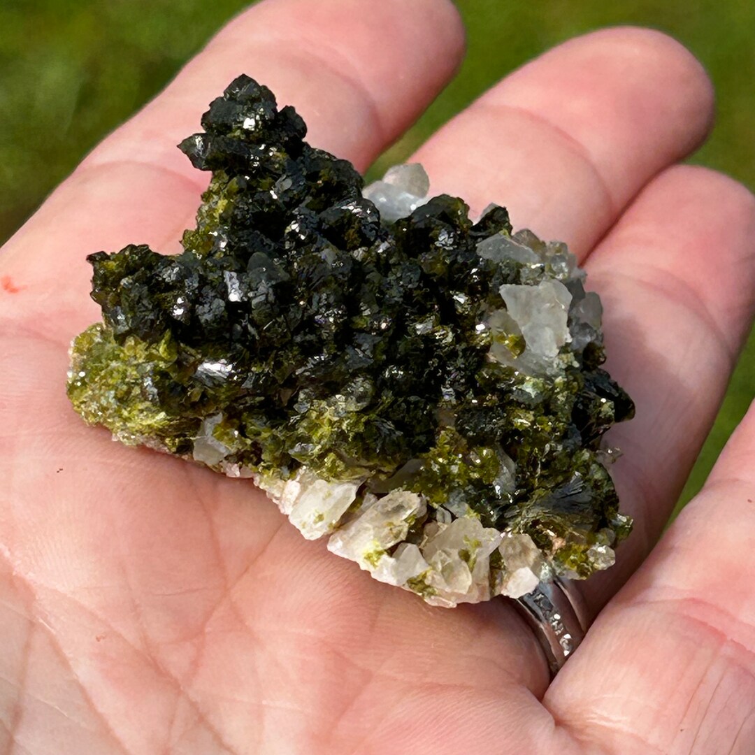 Stunning Epidote Quartz, Epidote Cluster, Raw Epidote, Natural Quartz ...