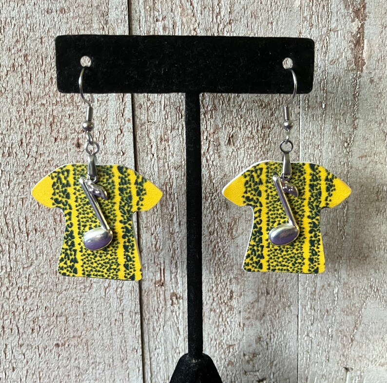 Steve Perrys Iconic Cheetah T-shirt Earrings Silver-tone Earwire With a ...