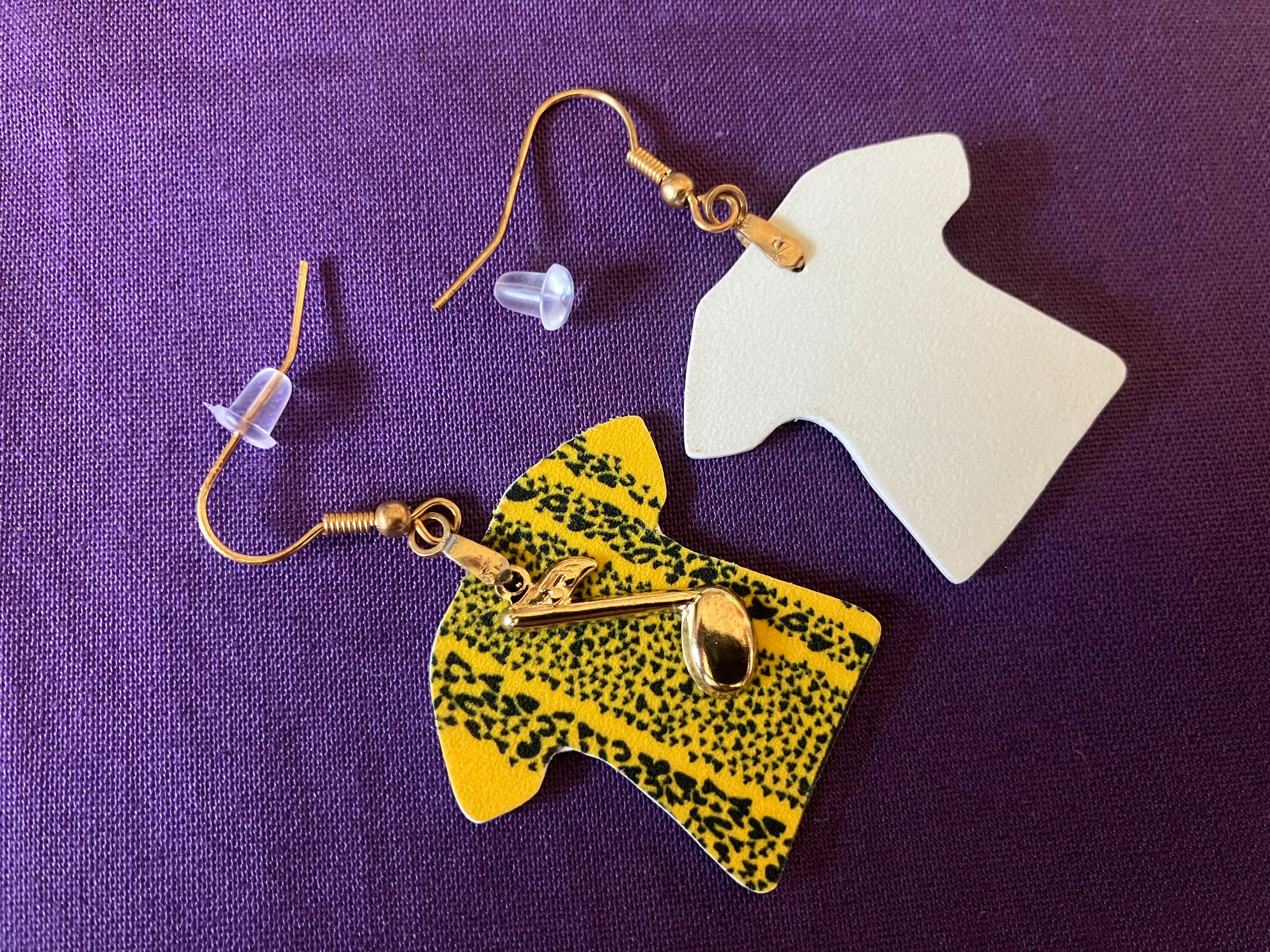 Steve Perry’s Iconic Cheetah T-shirt Earrings Gold-tone Earwire With a ...