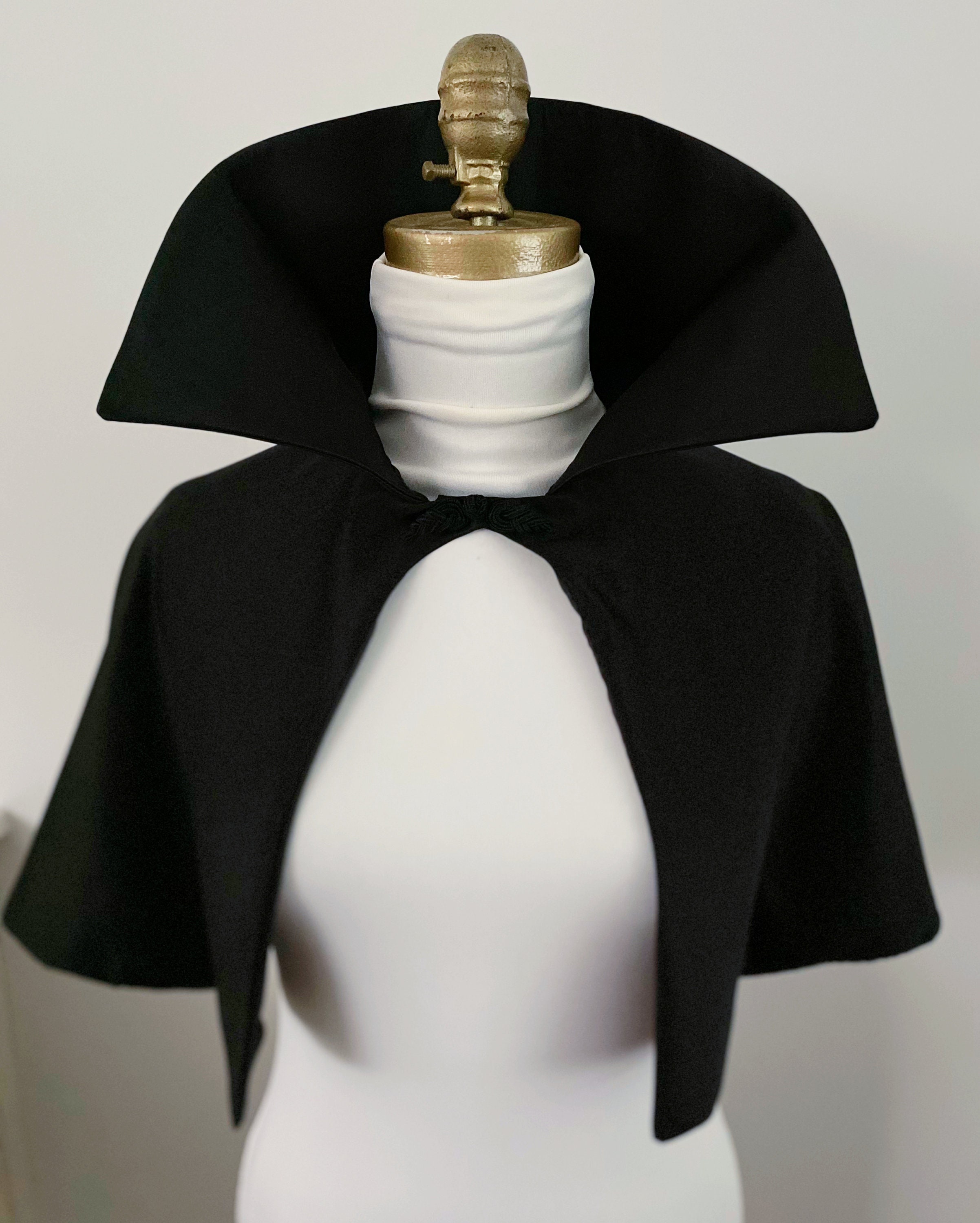 Gothic Cape in Three Lengths for Renaissance, Victorian, Vampire ...