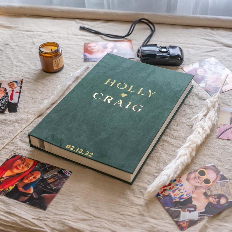 EXTRA LARGE Couples Velvet Photo Album Holds 240 6x4inch Photos ...