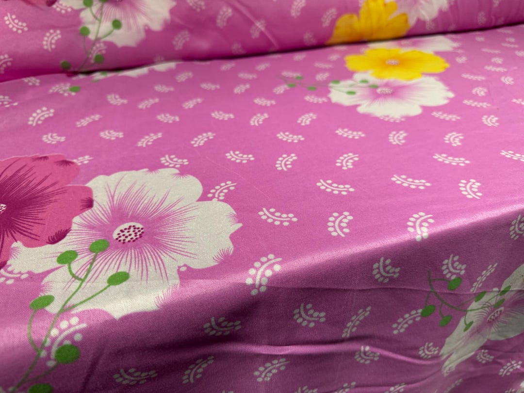 Lightweight Extra Wide Sheeting Fabric, per Metre - Floral Print - Pink ...