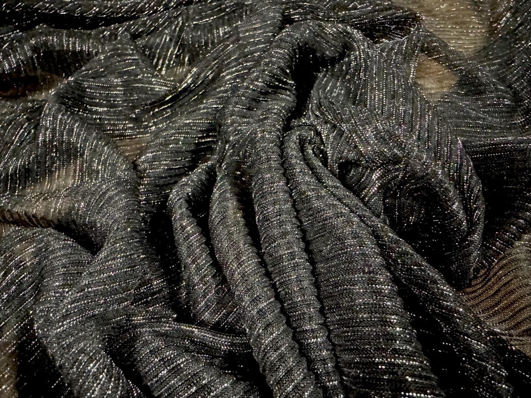 Moonlight Shimmer Metallic Stretch Plissé Mesh Fabric, per Metre ...