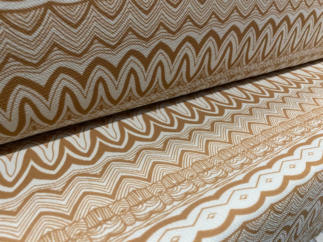 Heavyweight Moss Crepe Woven Dress Fabric With Comfort Stretch - Zig ...