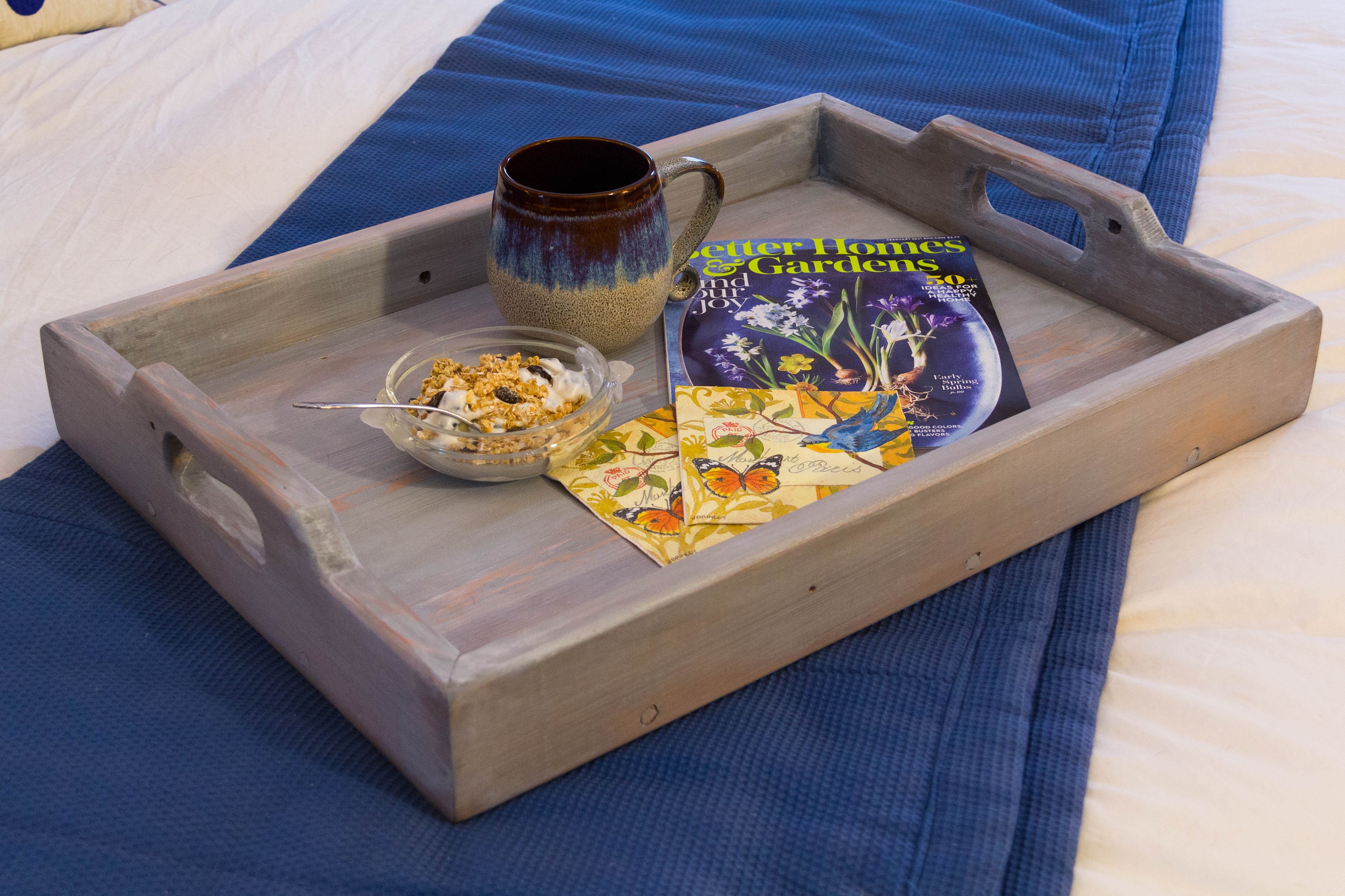 Reclaimed Cedar Wooden Tray with Weathered Gray Finish - Etsy.de