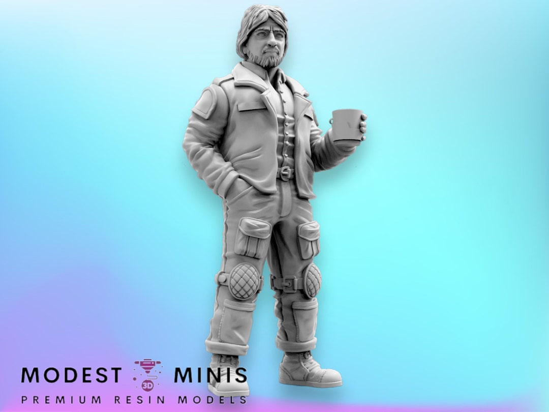 Space Captain - 32mm Scale Alien Miniature | RPG | Sci Fi | Cyberpunk ...