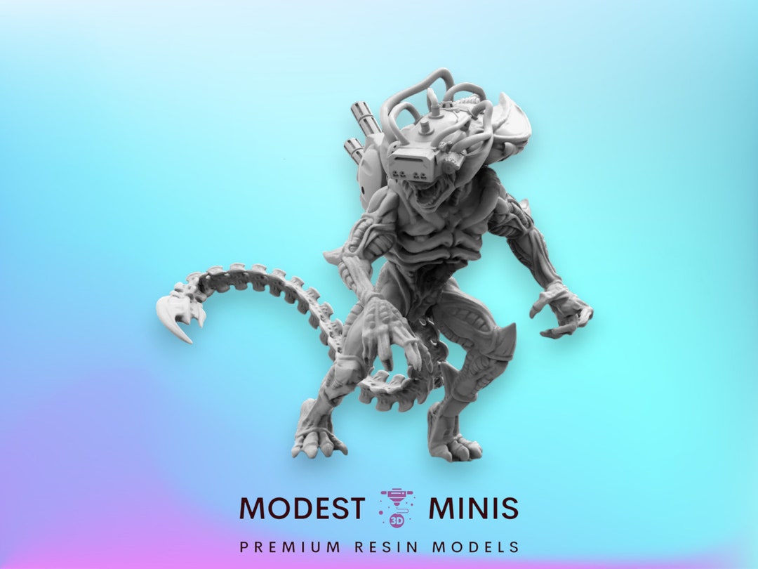 Alien Weaponized B - 32mm Scale Alien Miniature | RPG | Sci Fi ...
