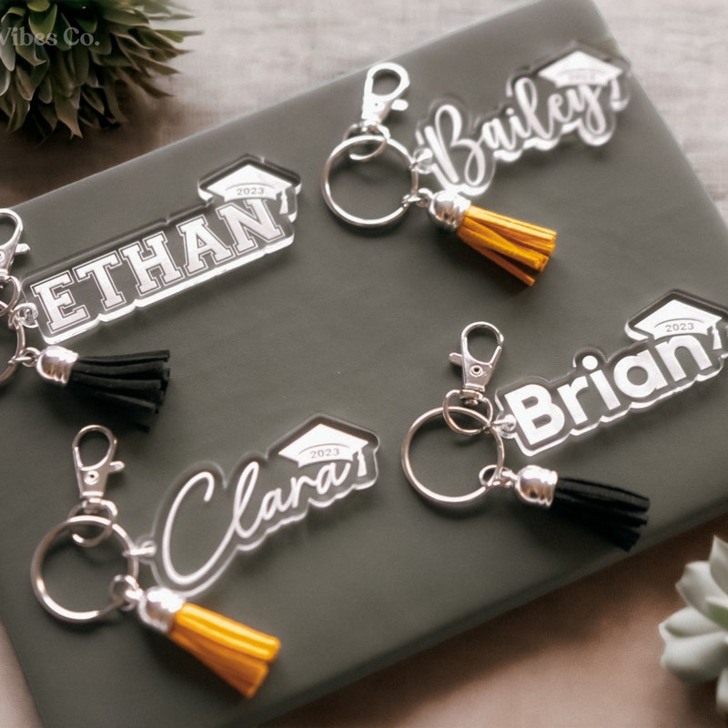 Graduation Keychain - Etsy