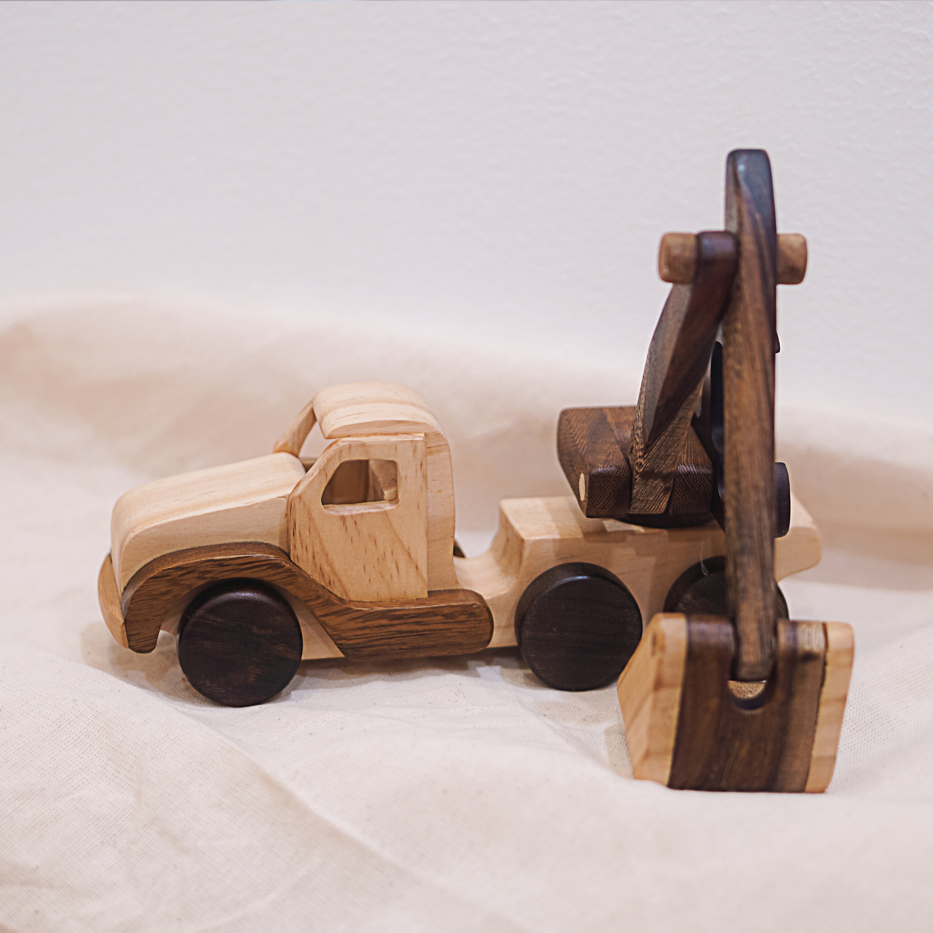 Wooden Excavator, Digger Educational Toys for Kids 3-6 Years Old ...