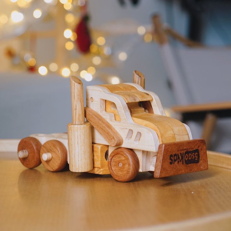 Transformers Upgrade Kit 20-piece Wooden Puzzle Set Semi Truck and ...