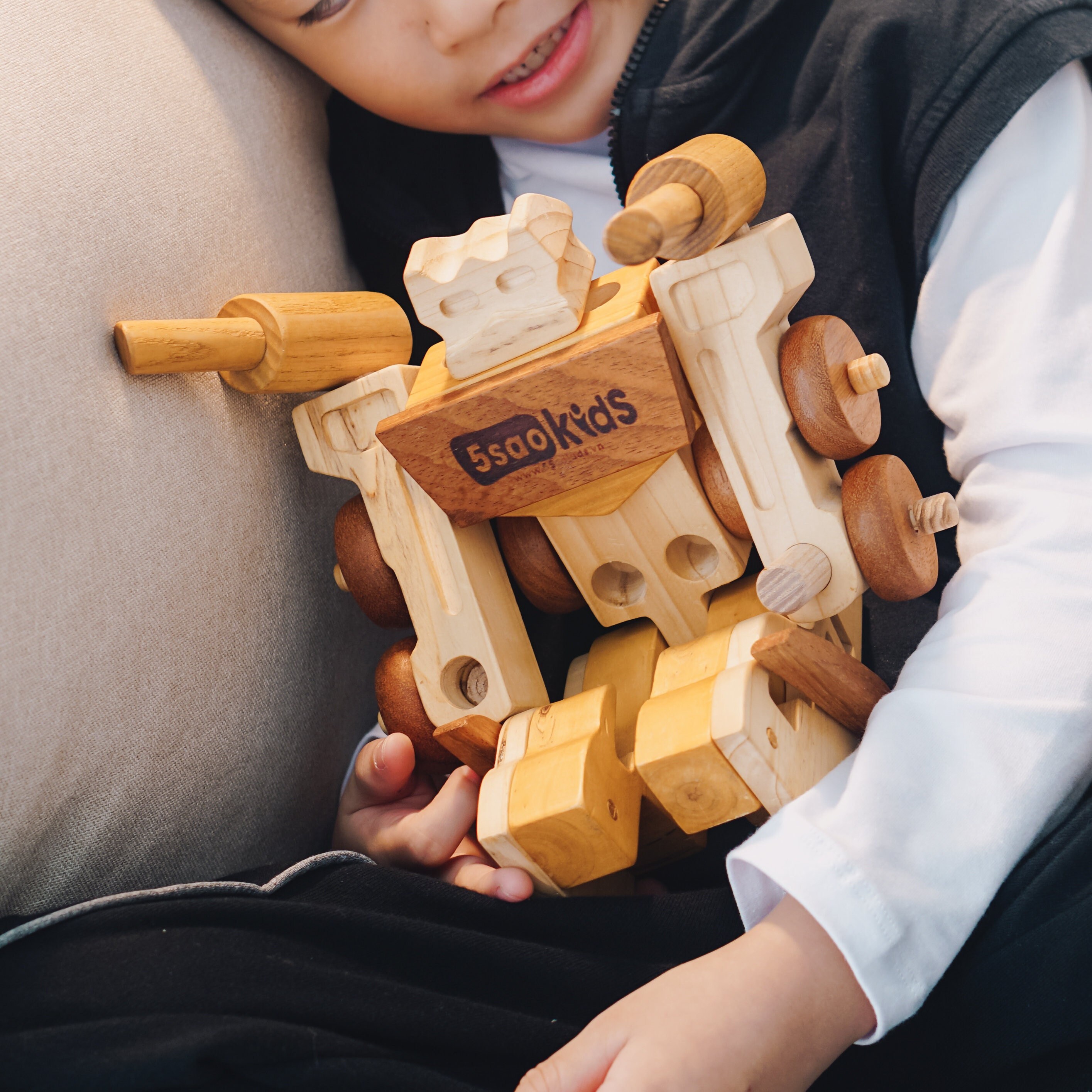 Transformers Upgrade Kit 20-piece Wooden Puzzle Set Semi Truck and ...