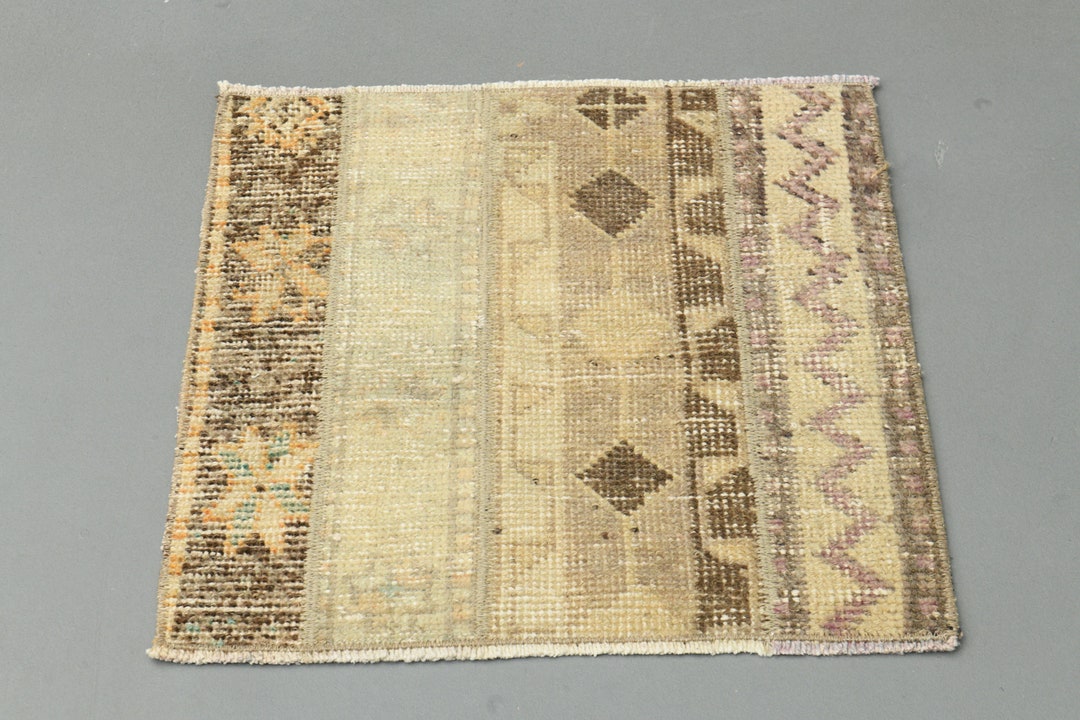 2x2 Ft Vintage Welcome Mat, Door Mat, Bath Mat, Handmade Wool Small Rug ...