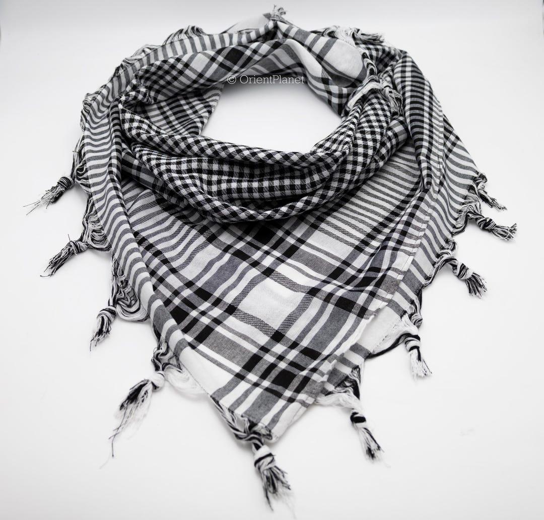 Palestinian Keffiyeh - Kufiya / Palestine Headscarf - Black and White ...