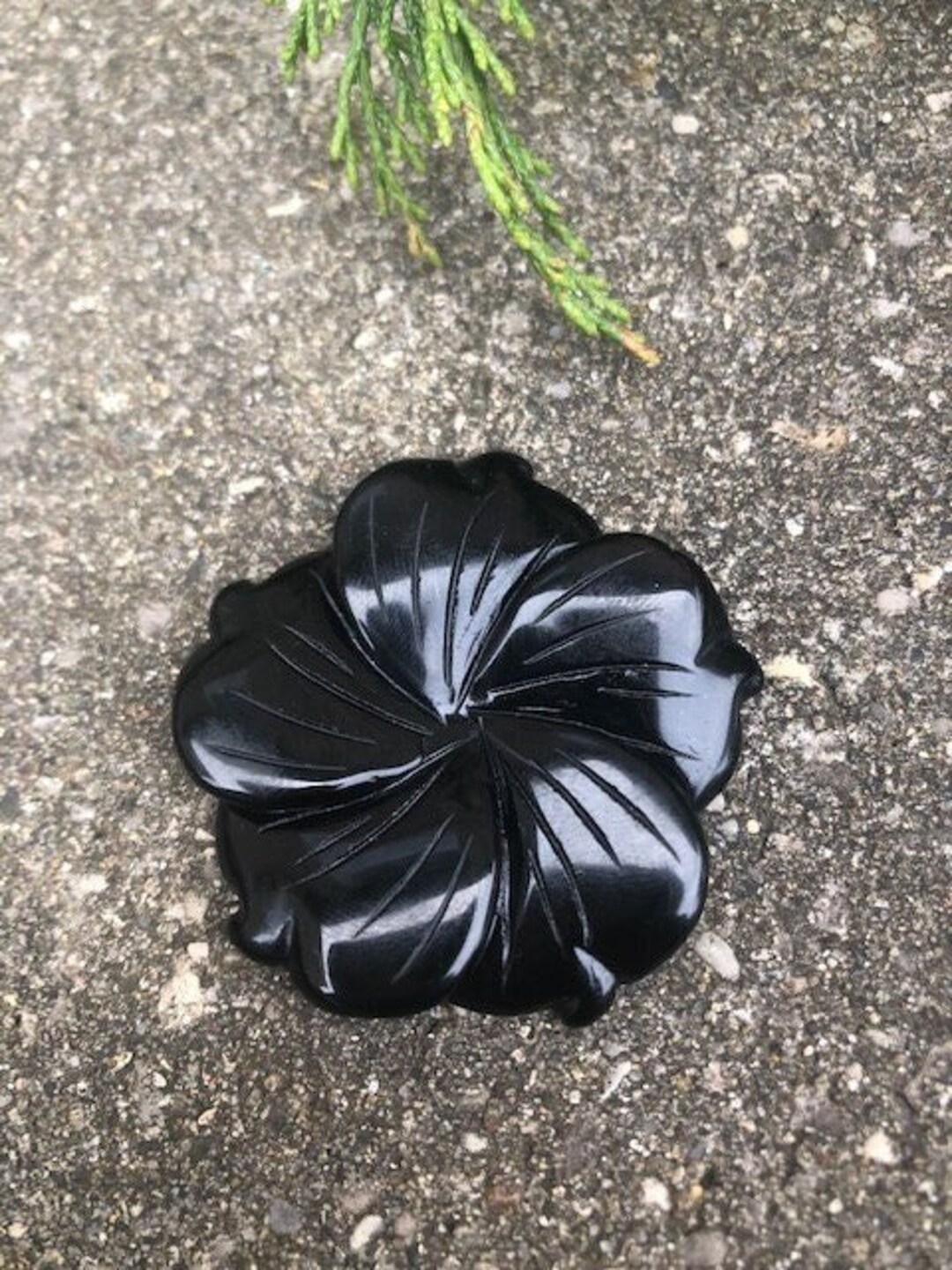 Black Obsidian Flower and Leaf Carvings, Rose Carvings, Obsidian ...