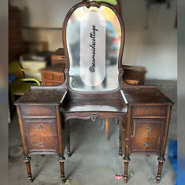 French Vanity - Etsy