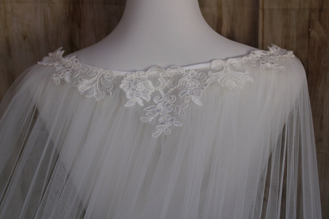 Cape veil, mit oder ohne Spitze, 3m breit, hochwertige Spitze, Brautumhang, Schleier, Kathedrale ...