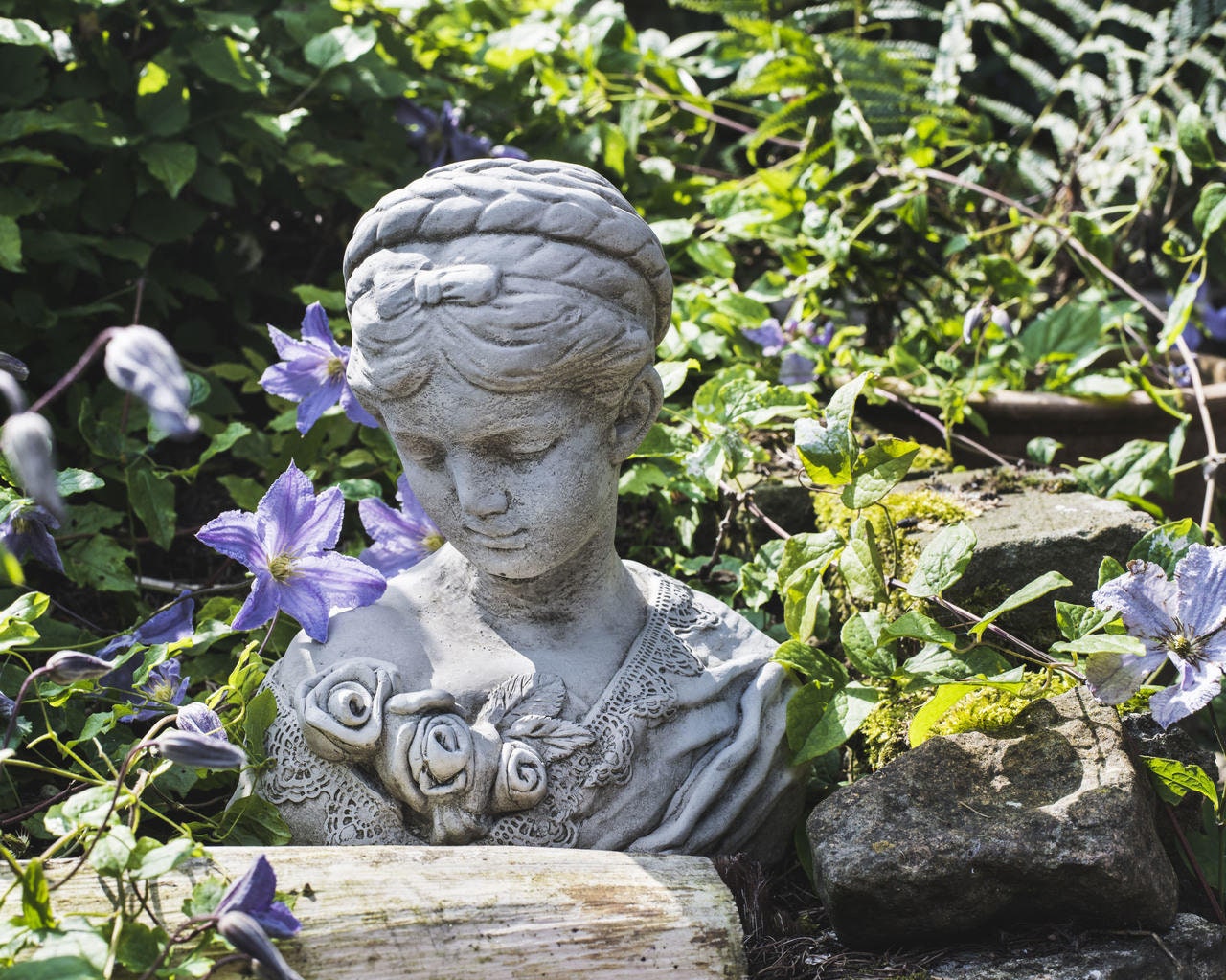 Discount Garden Statues Classical Rose Lady Bust Statue - Etsy UK