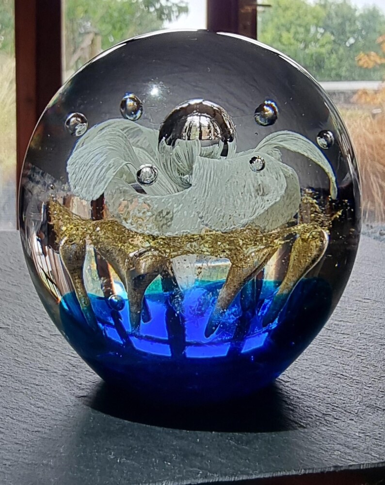 Vintage Glass Paperweight Bubble Flower Bubble Gold Foliage Blue Sea ...