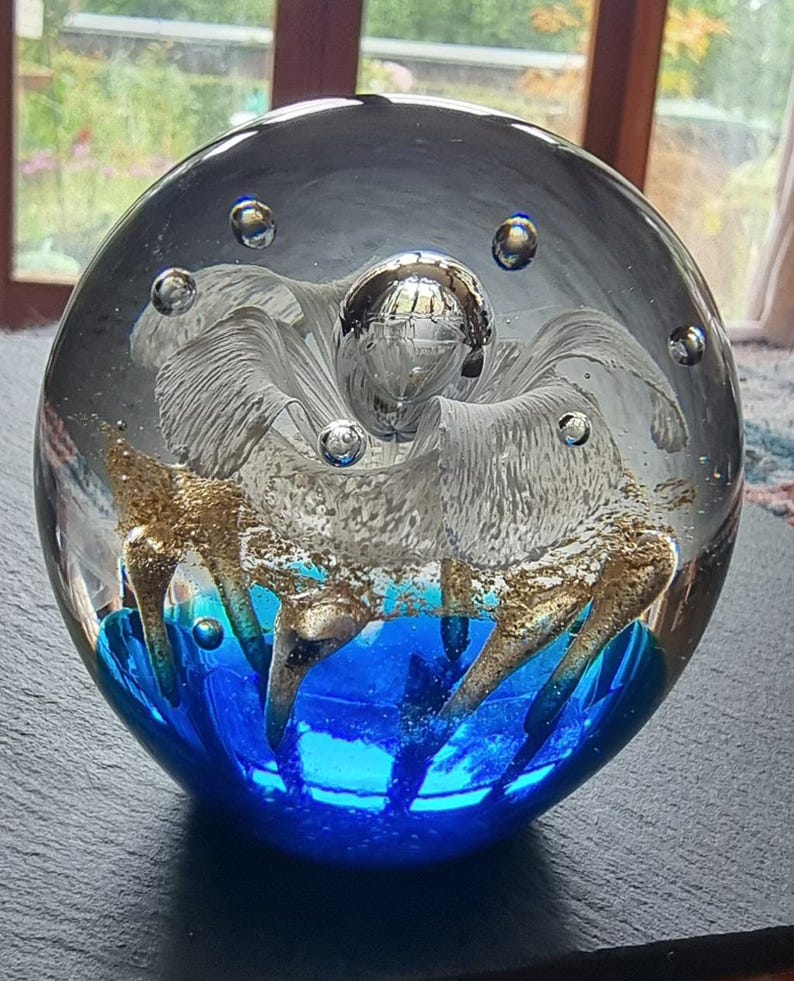 Vintage Glass Paperweight Bubble Flower Bubble Gold Foliage Blue Sea ...