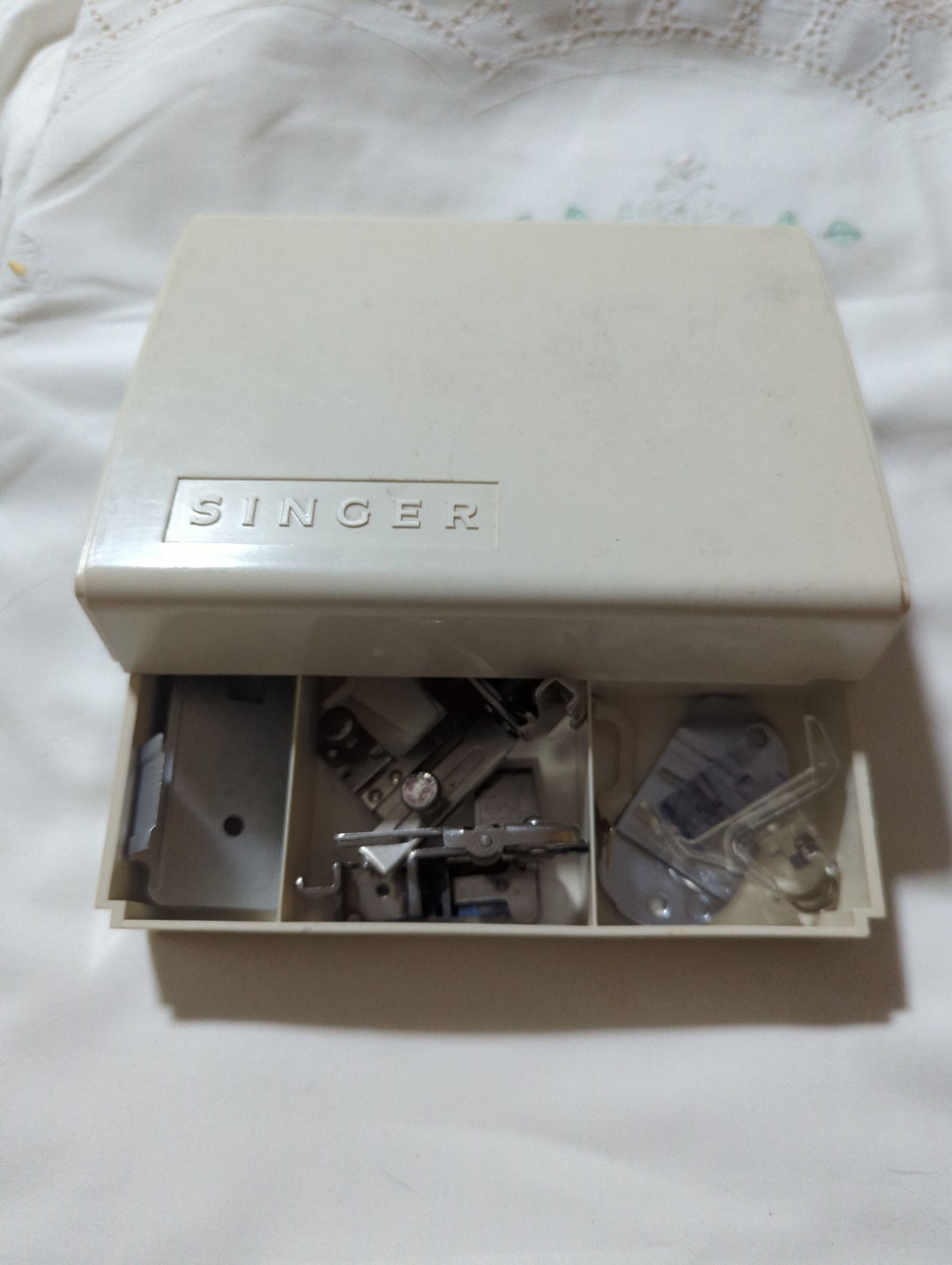 Selection of Vintage Singer Sewing Machine Parts - Etsy