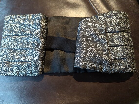 Stunning Vintage Paisley Camber Band - Gem