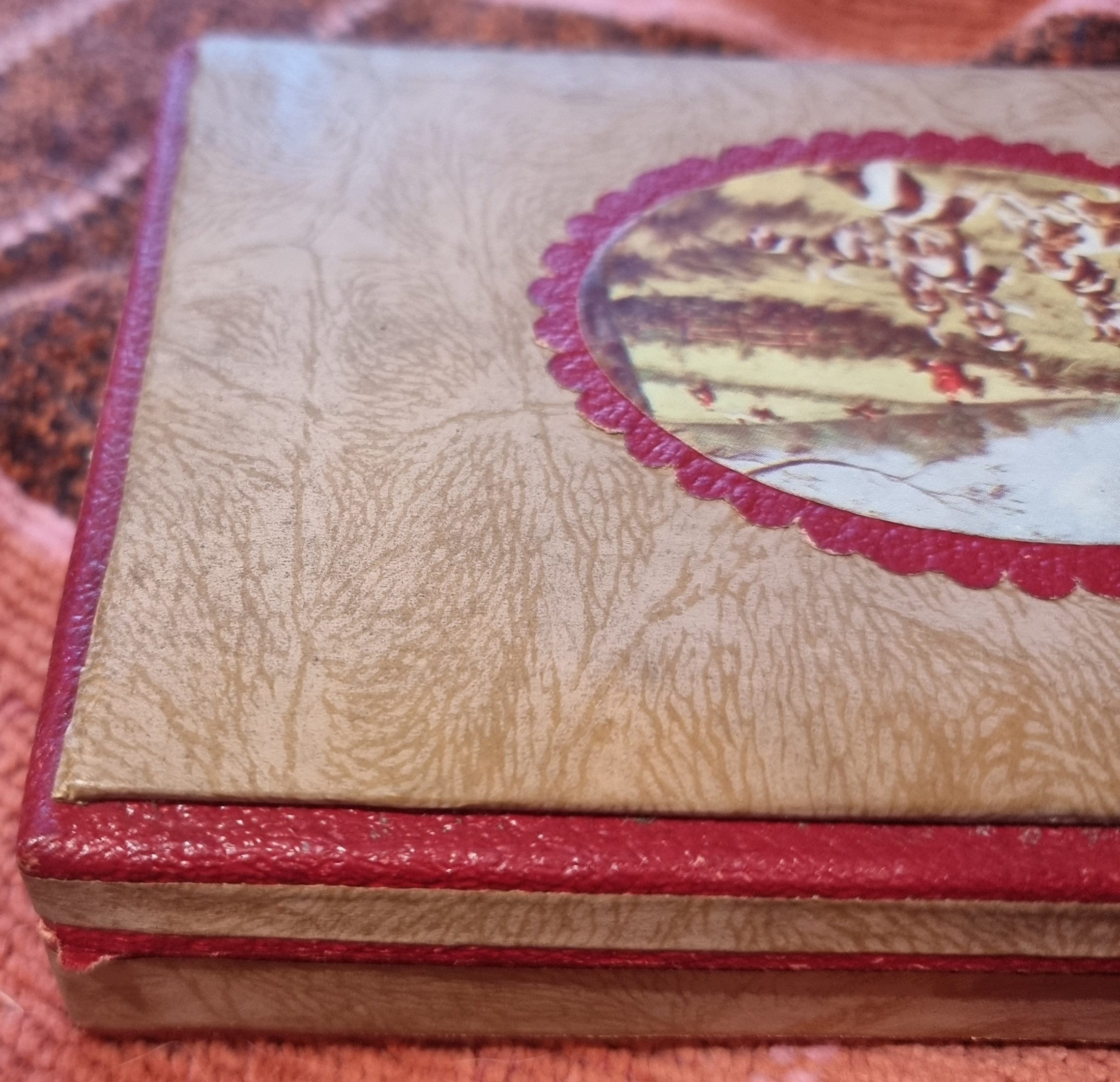 Vintage Hunting Scene Cigar Box - Etsy