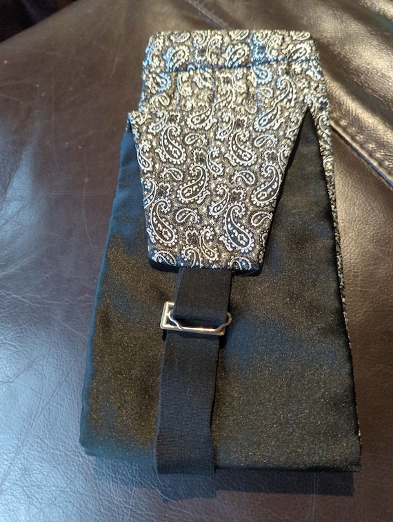 Stunning Vintage Paisley Camber Band - Gem