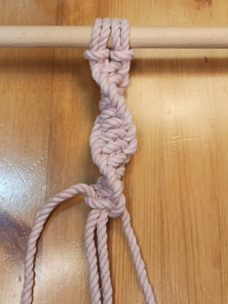 Macrame Knot Guide for Beginners - PDF E-book and Video Tutorial ...