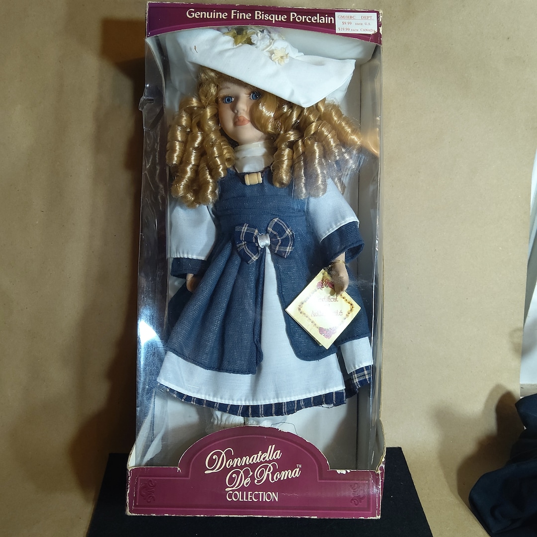 Vintage Donatella De Roma Porcelain Doll, 13" Tall - Etsy