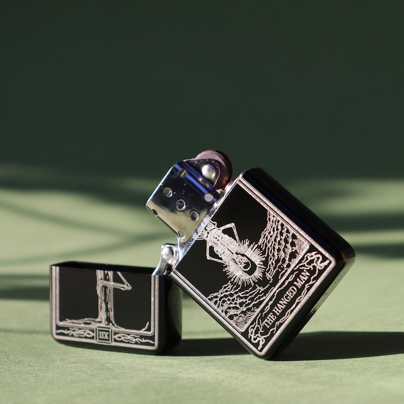 The Hanged Man Tarot Custom Deck Art, Tarot Engraved Refillable Lighter ...