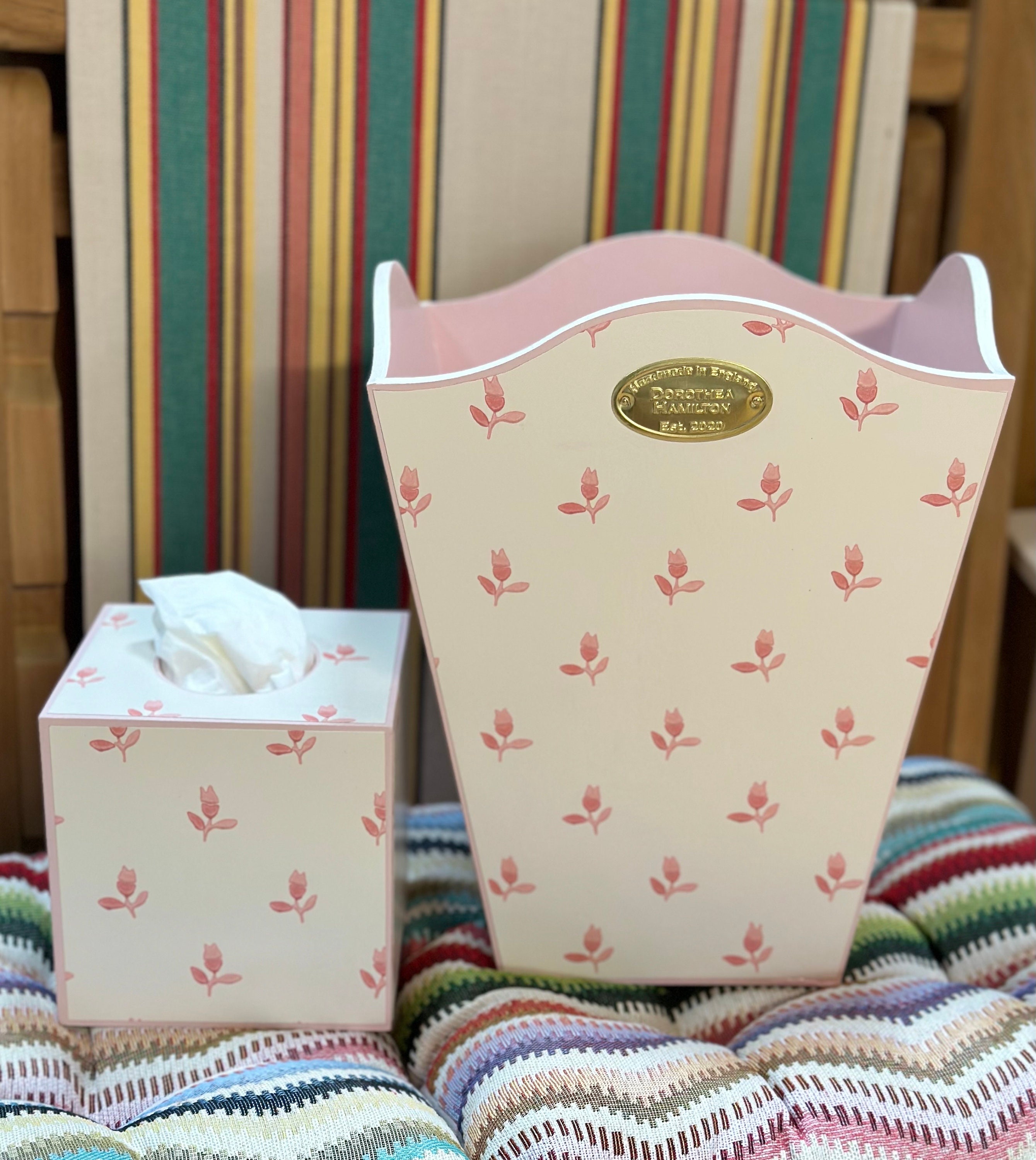 Kids bedroom bins store