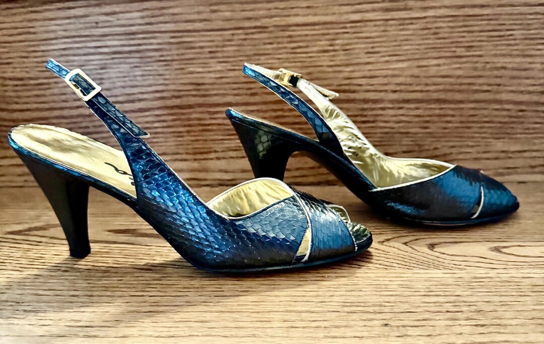Marilyn Monroe Style Navy and Gold Snakeskin Pattern Leather Slingback ...