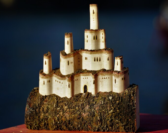 Wooden Pop up Castle Carved From a Monkey Puzzle Tree Log Expending ...